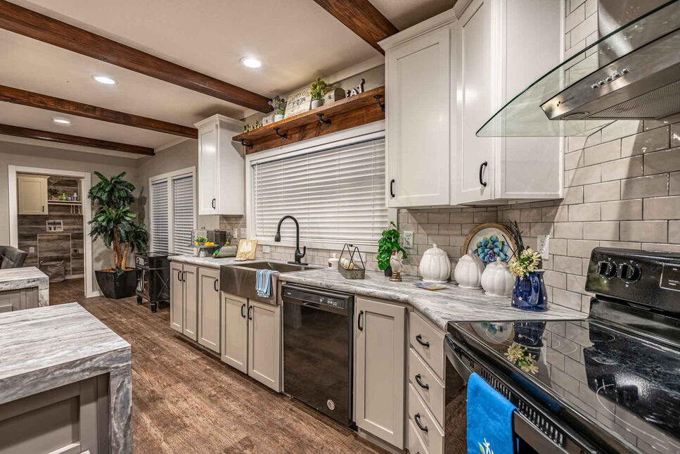 5 Bed Manufactured Home (Double-wide) for Sale - Magnum 30765M