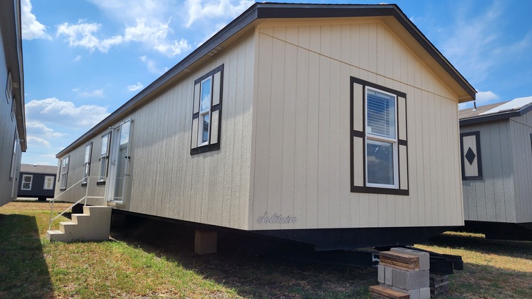 372 372 Manufactured Home from Solitaire Homes, Victoria, TX ...