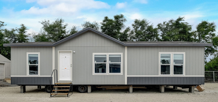 Emerald 28443A Manufactured Home from Solitaire Homes, Fort Worth, TX ...
