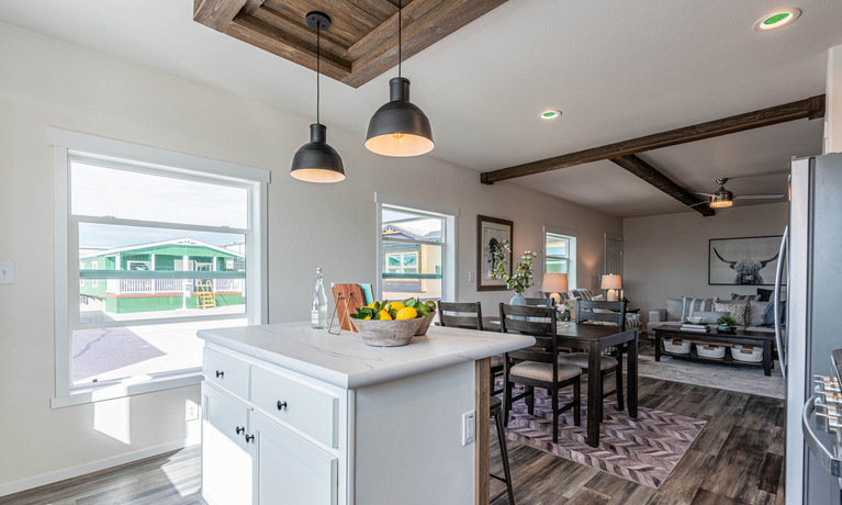 Waverly Crest Prestige 28483F Manufactured Home from Fleetwood Homes ...