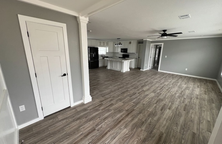 4 Bed Manufactured Home in Tucson AZ - Solitaire 28684A