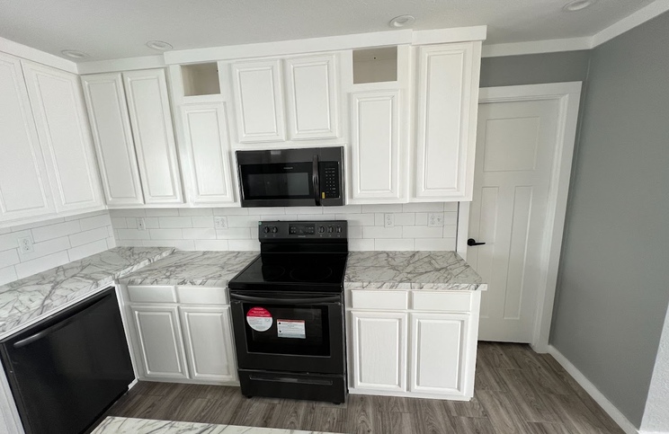 4 Bed Manufactured Home (Double-wide) for Sale - Solitaire 28684A