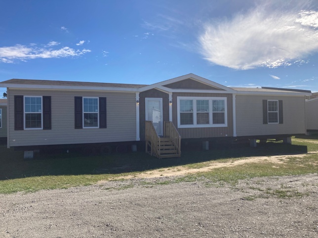 3 Bed Manufactured Home in Hamlet NC - TIMBERLINE TE32603B