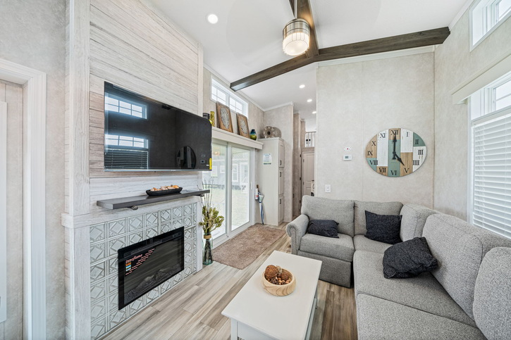 1 Bed Park Model (Single-wide) for Sale - 100176M PM