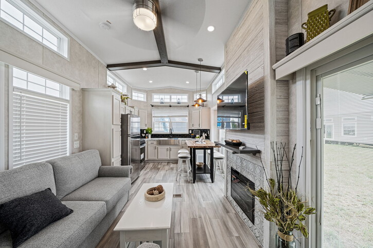 100176S PM Park Model from Cavco - Nappanee, a Cavco Company