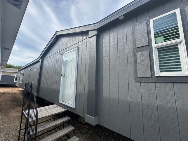 Manufactured and Modular Display Homes Tyler TX by Solitaire Homes of Tyler