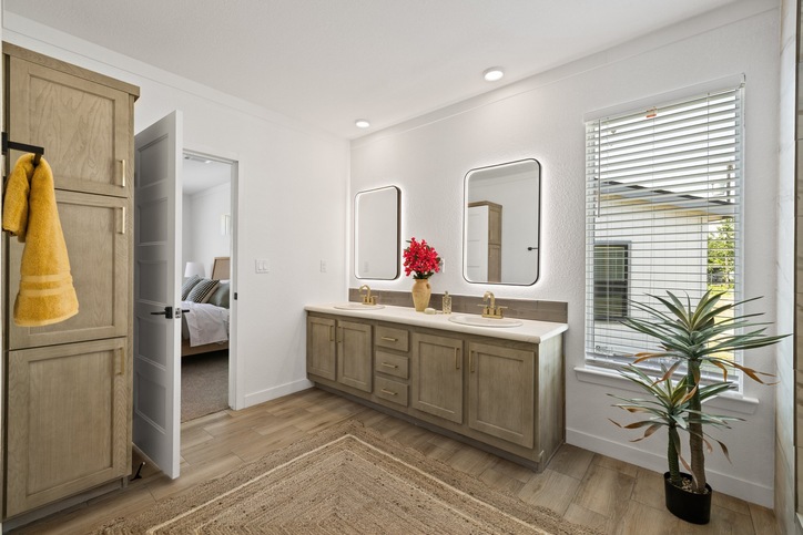 4 Bed Manufactured Home in Tomball TX - Luxe Haven- Quartz Counter-Top ...
