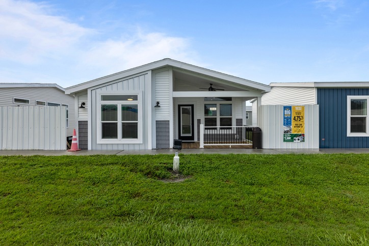 2 Bed Modular or Manufactured Home (Double-wide) for Sale - Cottage ...