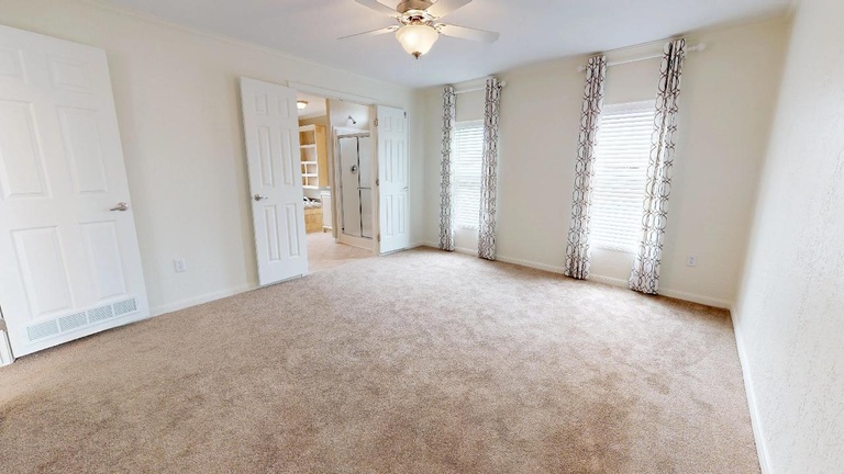 GE72 - The Freedom Model ~ Look At the SPACE it offers!! GE72 ...