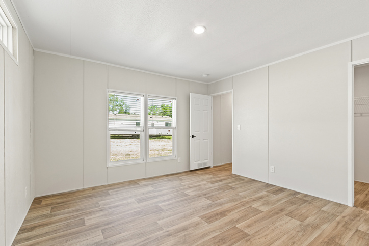 3 Bed Manufactured Home (Double-wide) for Sale - Vivid 28603N