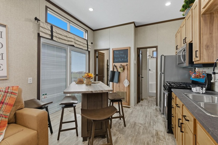 Factory Expo Home Center Nappanee IN - a Cavco Homes dealer/builder