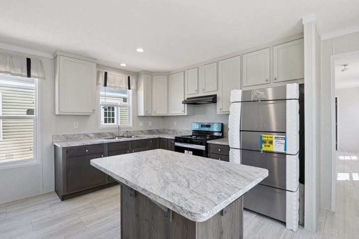 Oak Tree Homes LLC Martinsburg WV - a Cavco Homes dealer/builder
