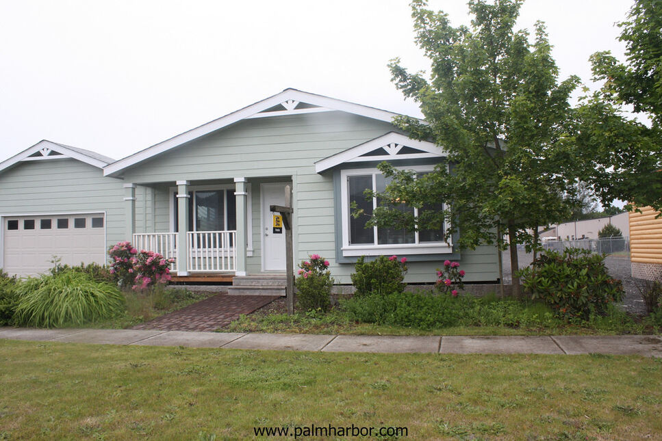 Frontier 28523A Manufactured Home from Cavco - Millersburg