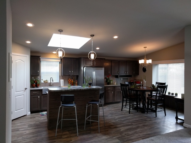 3 Bed Manufactured Home (Double-wide) for Sale - Frontier 28523A