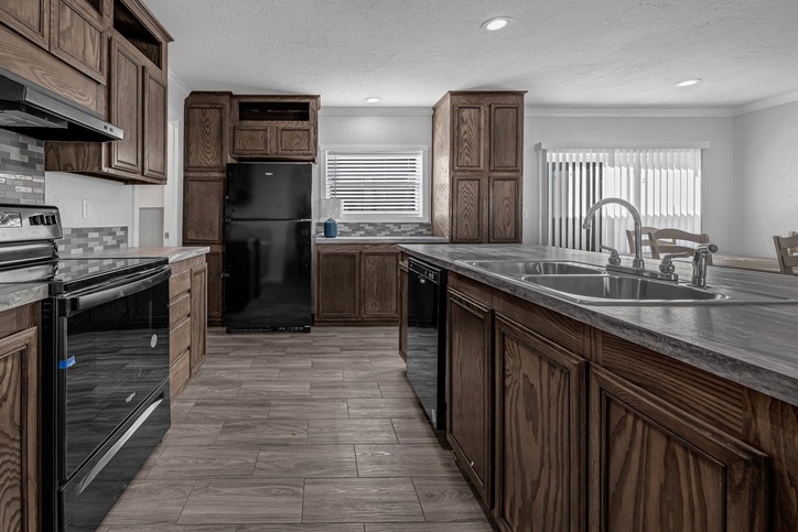 Topaz 28563A Manufactured Home from Cavco