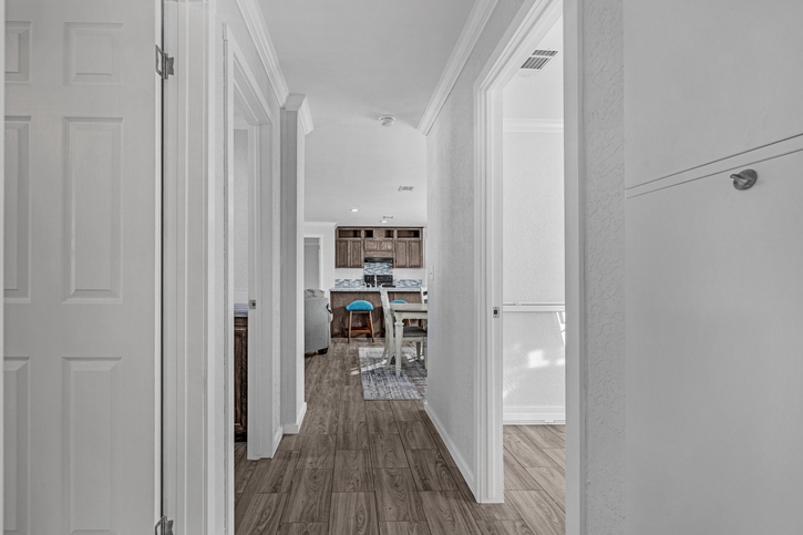 Topaz 28563A Manufactured Home from Cavco