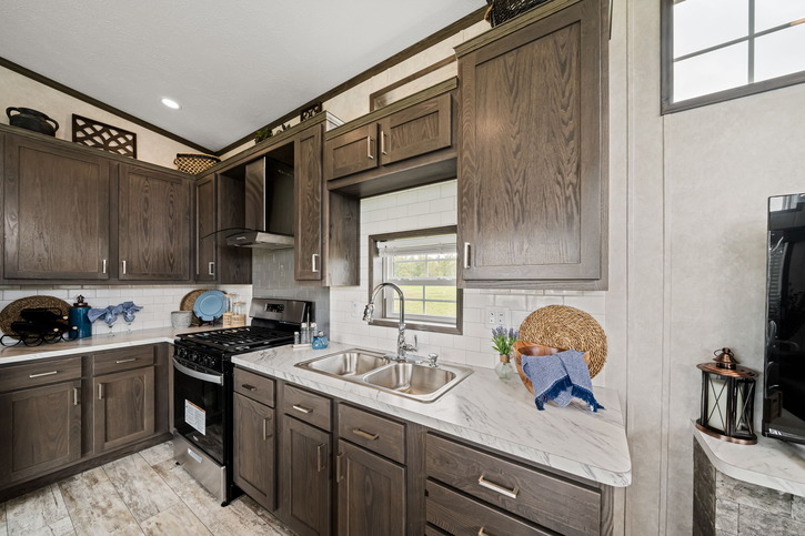 2 Bed Park Model (Single-wide) for Sale - 148033 PMC