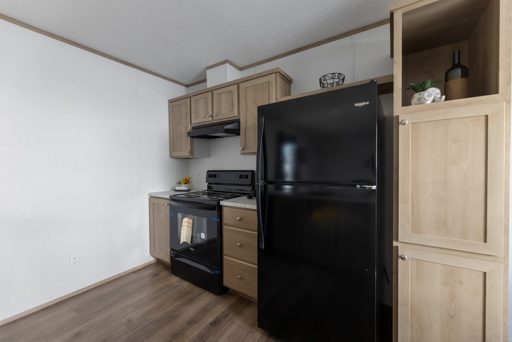 3 Bed Manufactured Home (Single-wide) for Sale - Phoenix 16663A