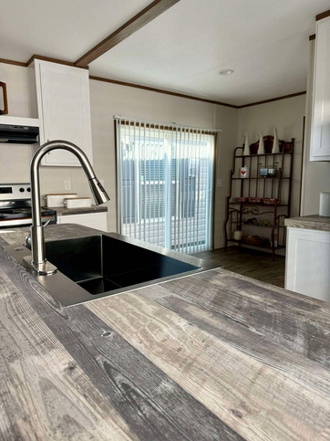 2 Bed Manufactured Home in Tulsa OK - ScissorTail 16602P