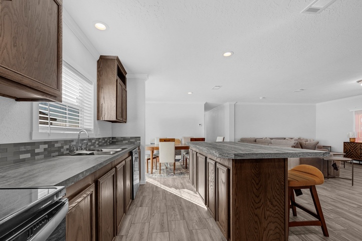 Manufactured Home Builder in the Southwest - Cavco - Deming/Duncan