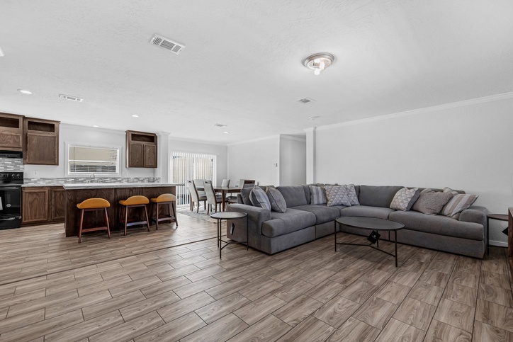 Manufactured Home Builder in the Southwest - Cavco - Deming/Duncan