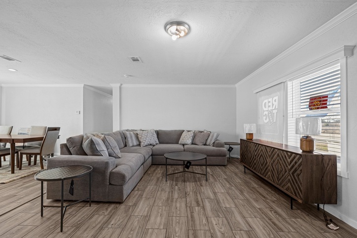 Manufactured Home Builder in the Southwest - Cavco - Deming/Duncan