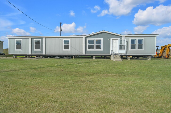 4 Bed Manufactured Home (Double-wide) for Sale - Alamo Lite 28724T
