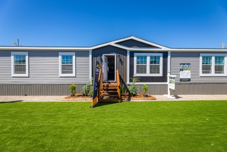4 Bed Manufactured Home (Double-wide) for Sale - Jones 32764B