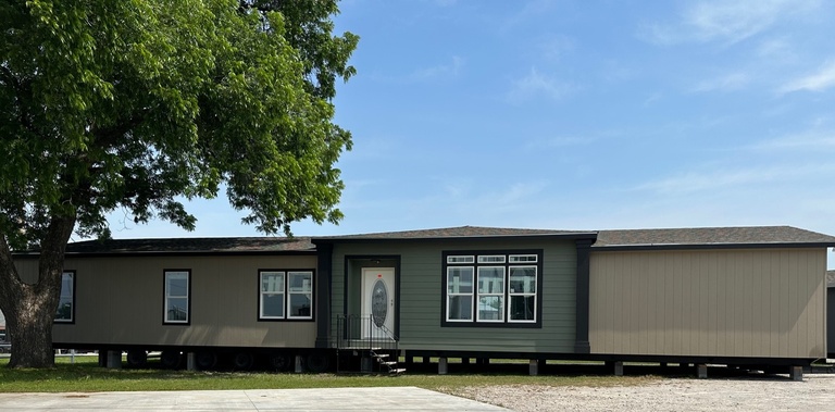 Landmark IV Manufactured Home from Solitaire Homes, Tulsa, OK | Solitaire Homes of Tulsa, a ...