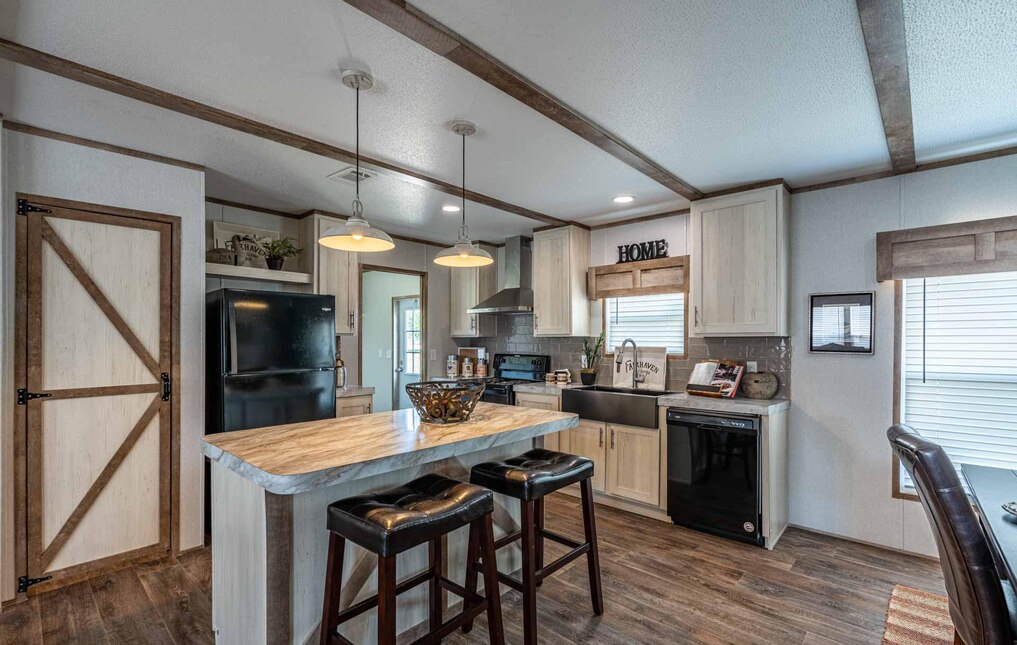 Morada Homes Midland TX - a Cavco Homes dealer/builder