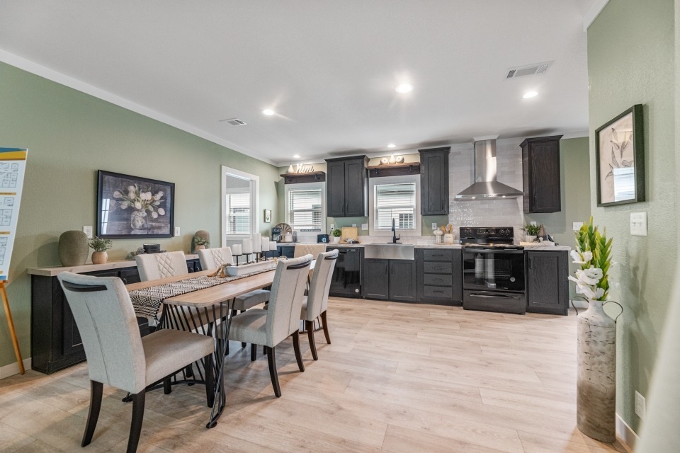 Homeland 30624H Manufactured Home from Palm Harbor Homes, a Cavco Company