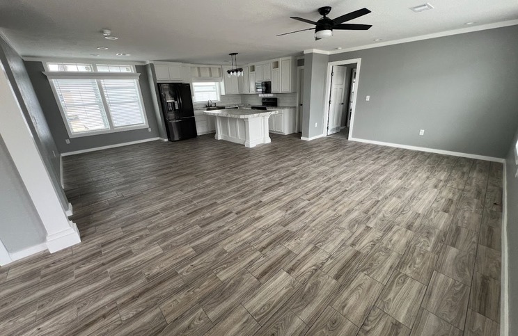 4 Bed Manufactured Home in San Angelo TX - Solitaire 28684A