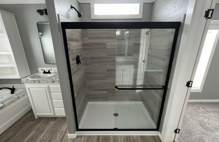 4 Bed Manufactured Home in San Angelo TX - Solitaire 28684A