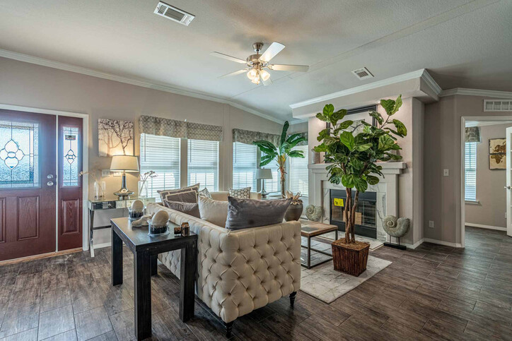 The La Belle 41764D Manufactured Home from Palm Harbor Homes, Austin ...