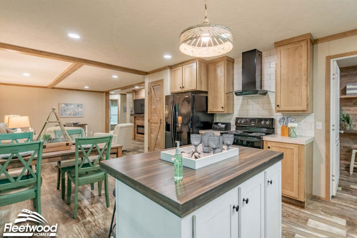 Pitts Homes, Inc. Clinton MO - a Cavco Homes dealer/builder