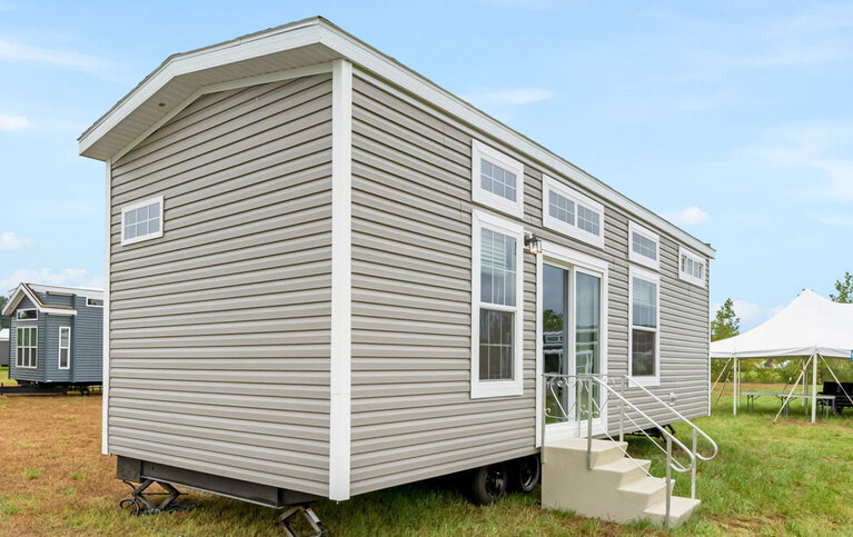 190002M PM Park Model from Fairmont Homes, a Cavco Company