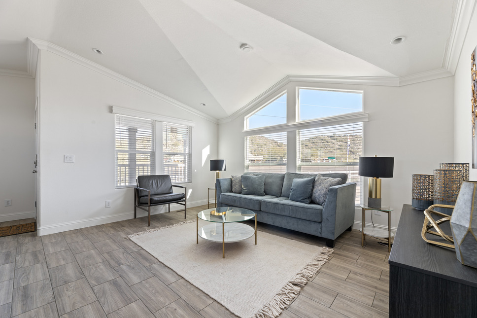 Pictures of Manufactured Homes in Mesa, AZ | Mobile Homes on Main, a ...