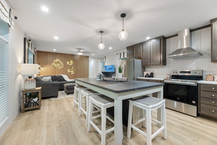 2 Bed Manufactured Home (Single-wide) for Sale - Carson 24532