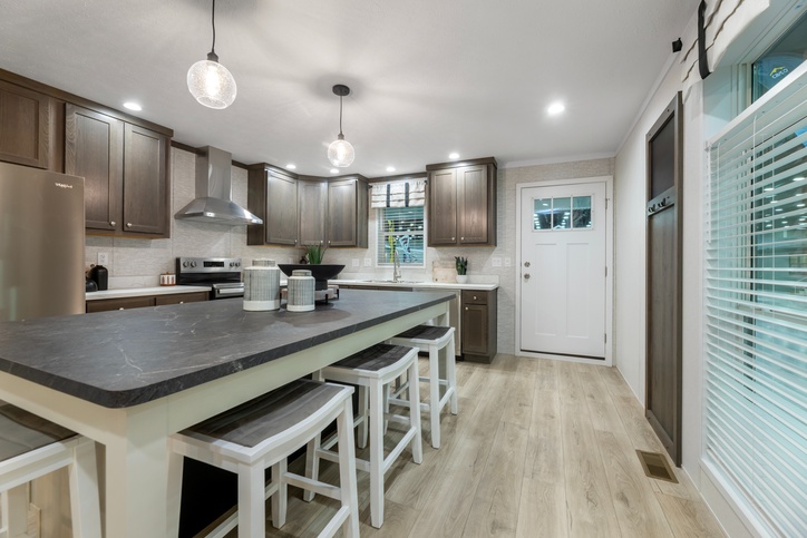 2 Bed Manufactured Home (Single-wide) for Sale - Carson 24532