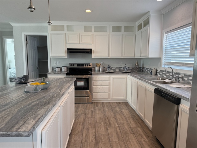 Manufactured Home Builder in the Southwest - Cavco - Deming/Duncan