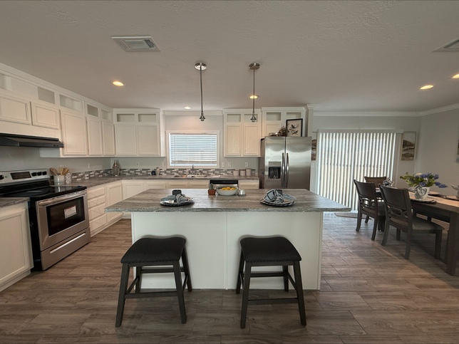 Manufactured Home Builder in the Southwest - Cavco - Deming/Duncan